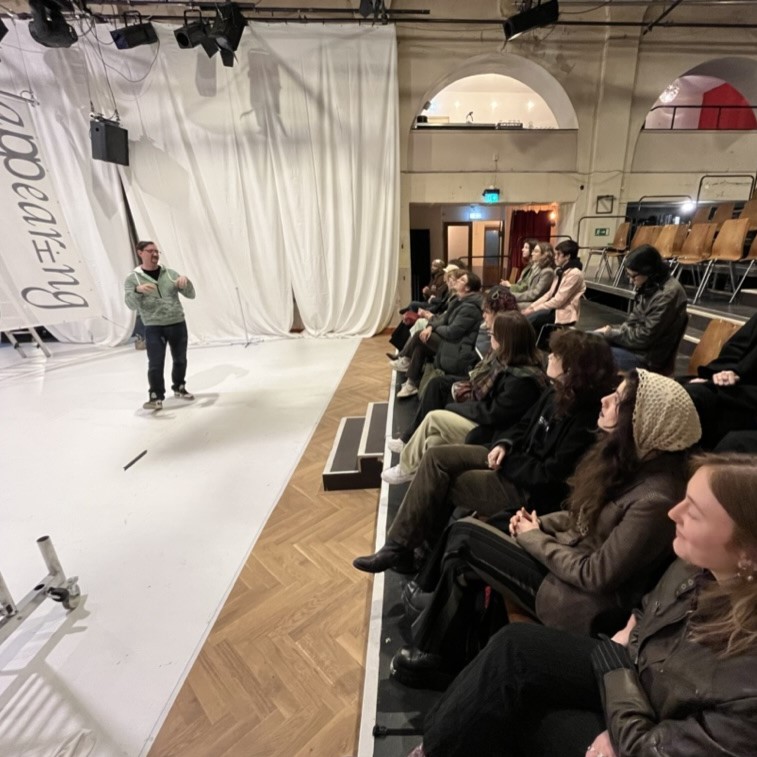 Making theater in Berlin: Theater students gain hands-on experience in ...