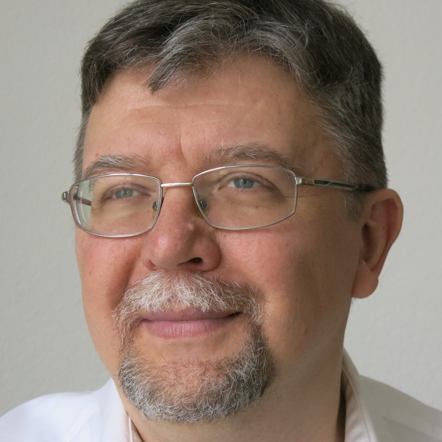 Looking beyond history: Dr. Ostap Sereda teaches ‘Society, Culture, and ...